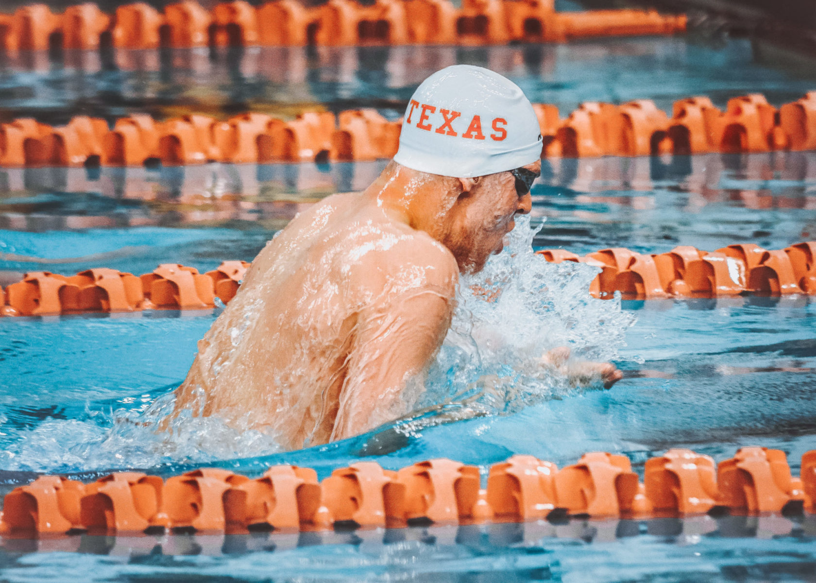 Swimming at College | Swimming Scholarships | Athleticademix