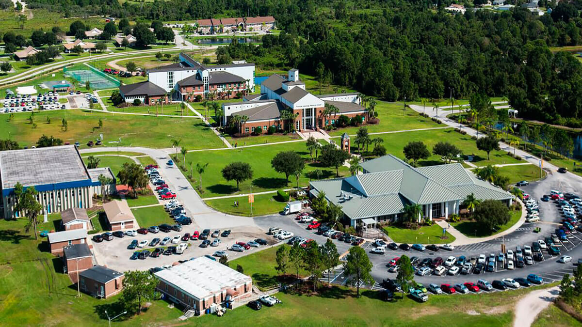 Warner University | Athleticademix